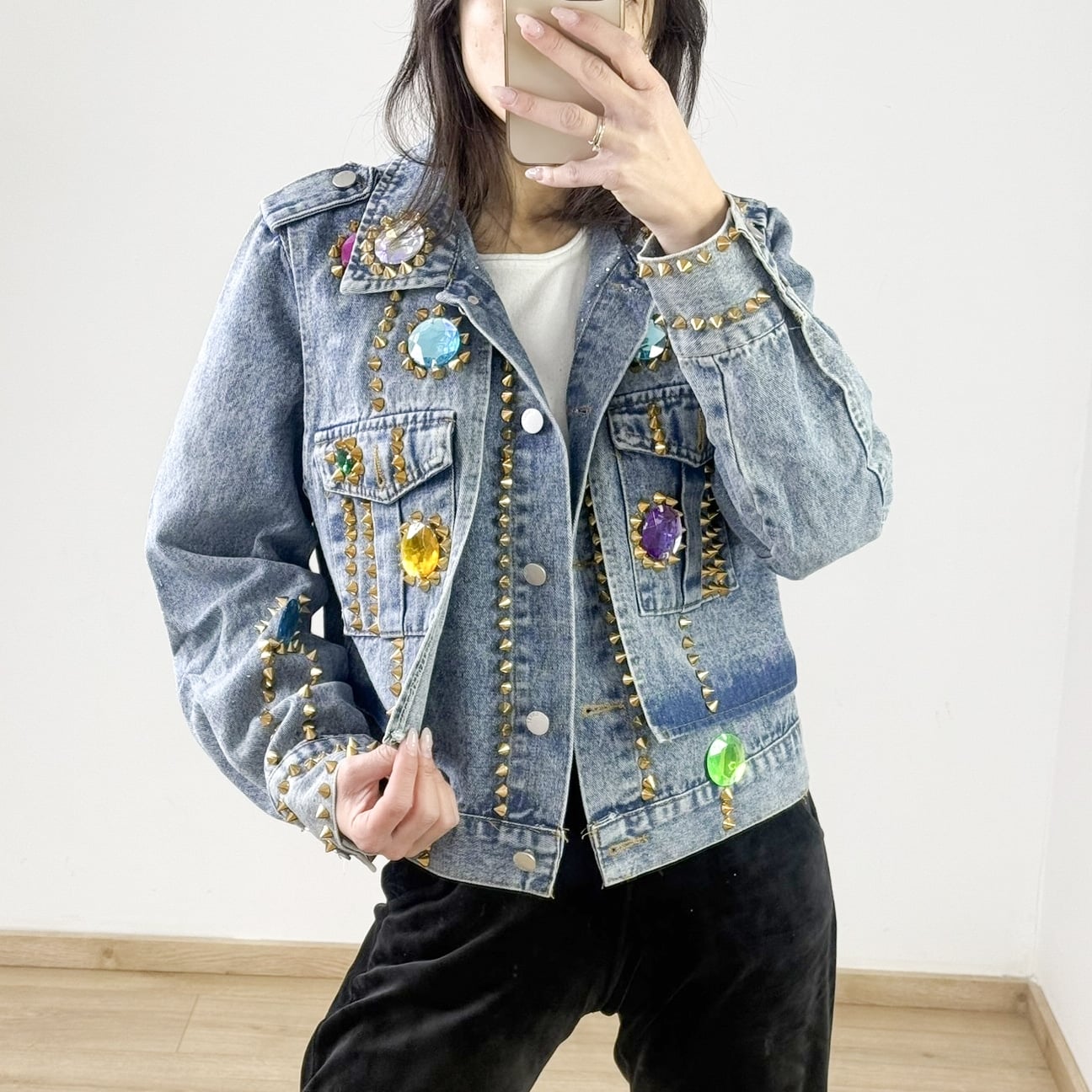 Embellished Jewel-Studded Denim Jacket – Geotoky